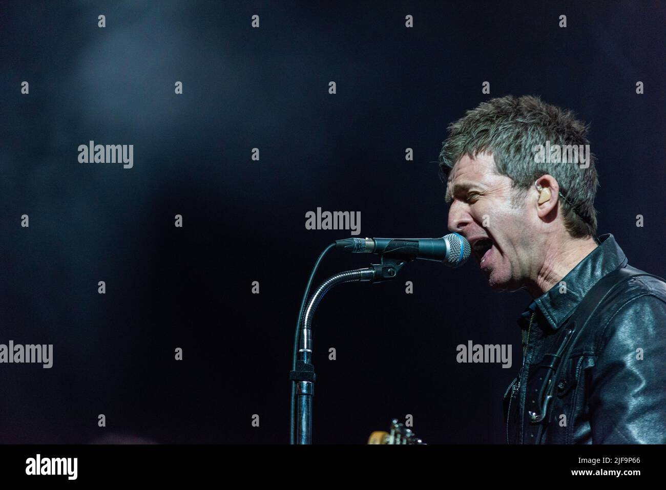 Glastonbury 2022 noel gallaghers high flying birds hi-res stock ...