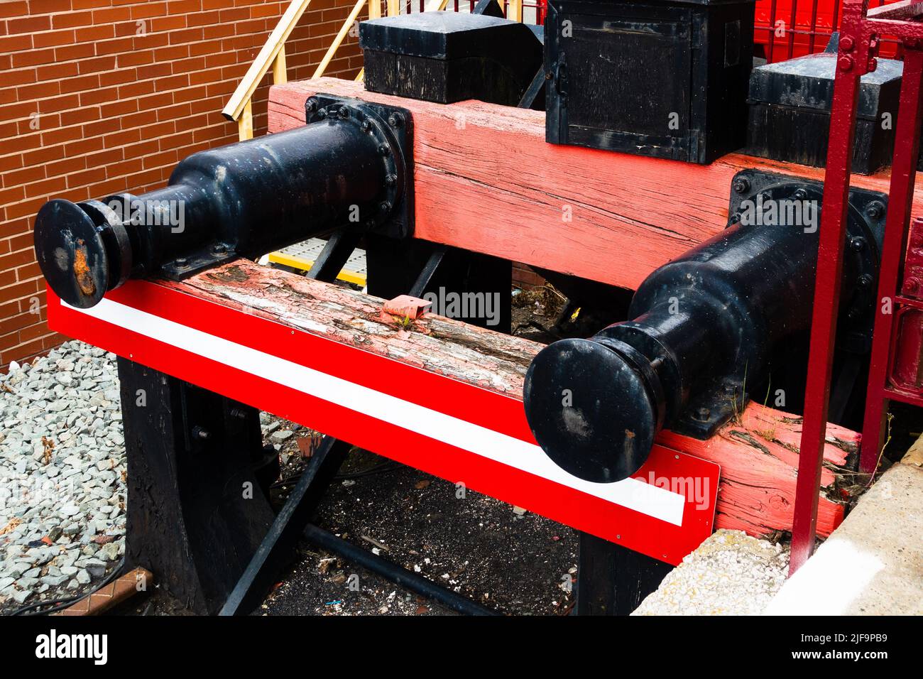 Buffers railway buffer hi-res stock photography and images - Alamy