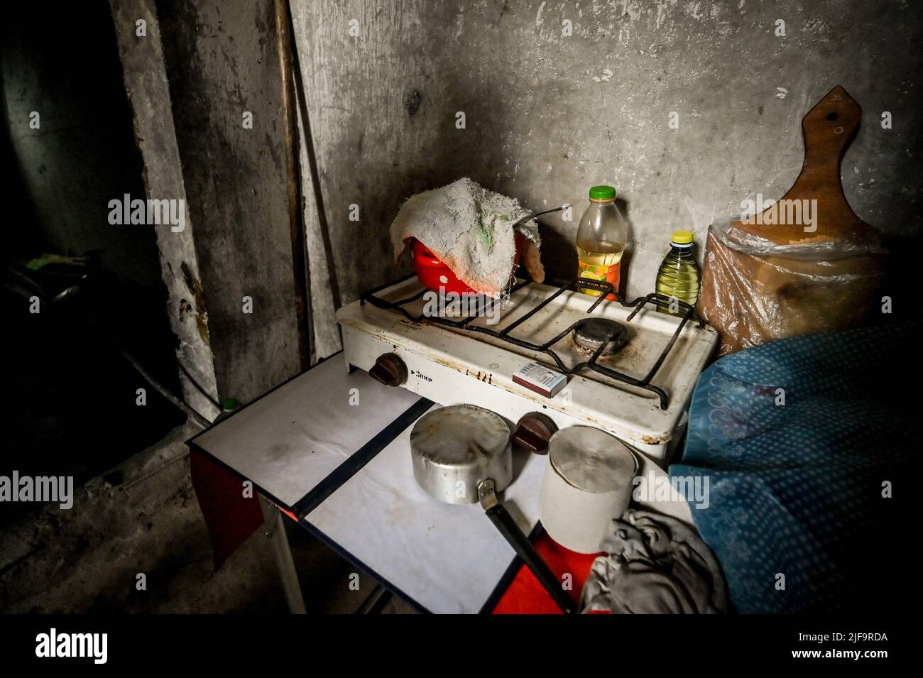 HULIAIPOLE, UKRAINE - JUNE 29, 2022 - A makeshift kitchen is pictured ...
