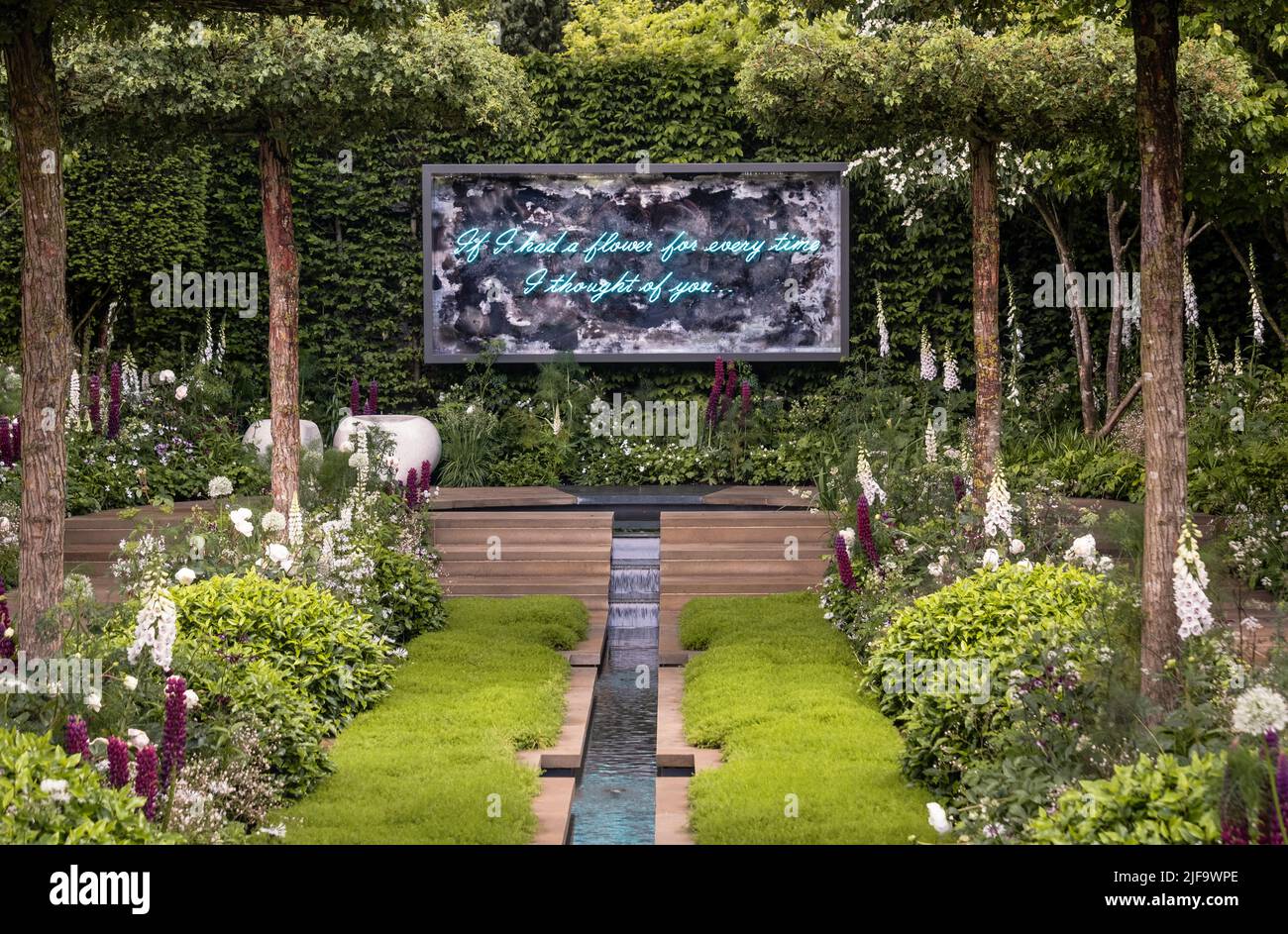 Perennial garden chelsea 2022 hi-res stock photography and images - Alamy
