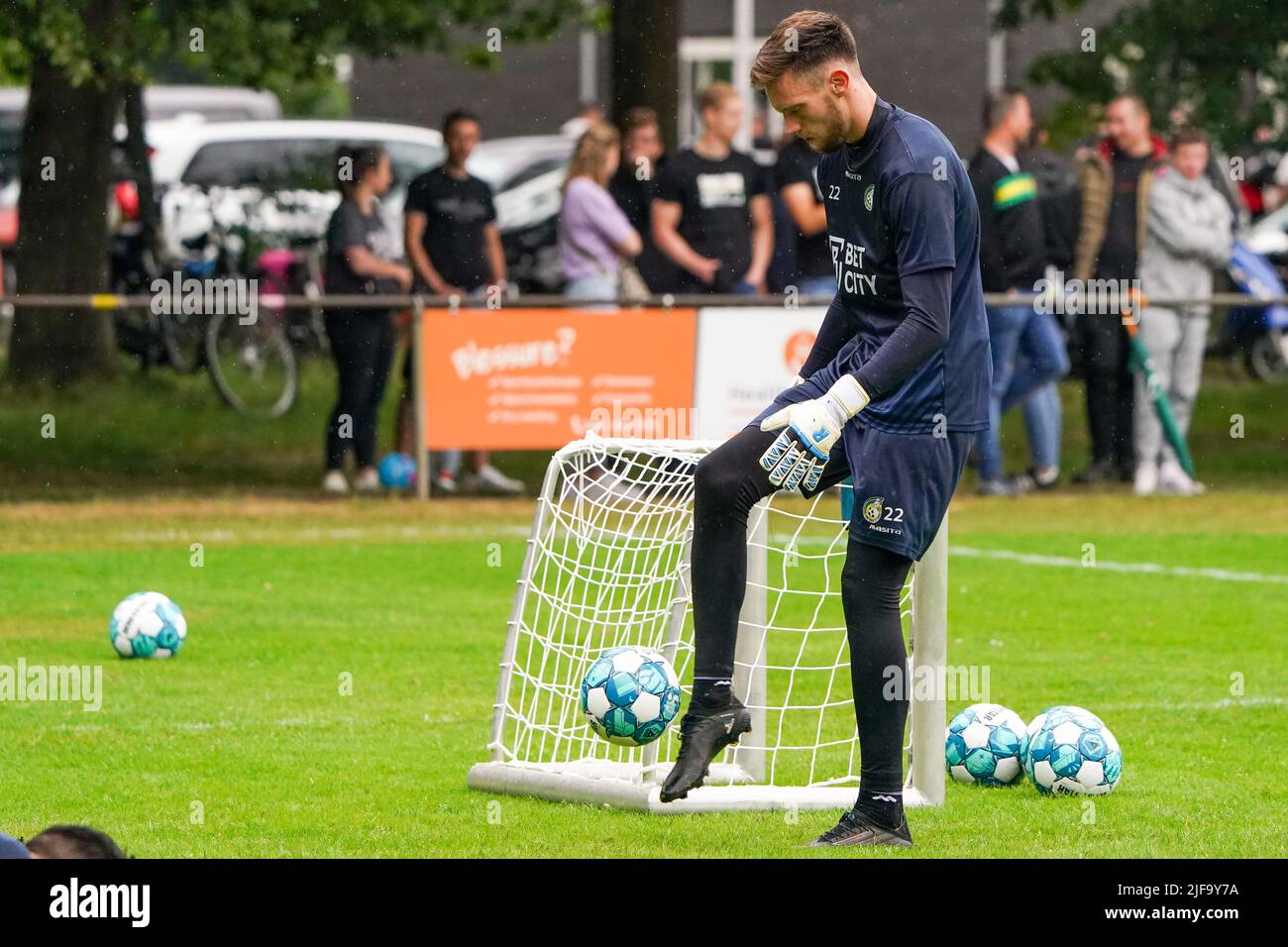 Tom hendriks hi-res stock photography and images - Alamy