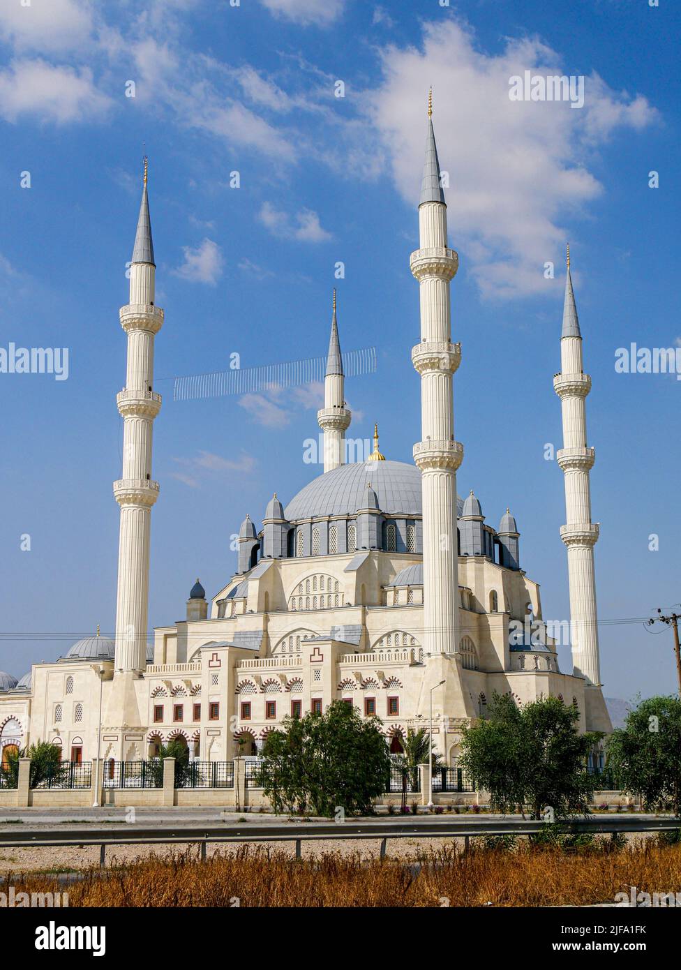 Mosque in northern cyprus hi-res stock photography and images - Alamy