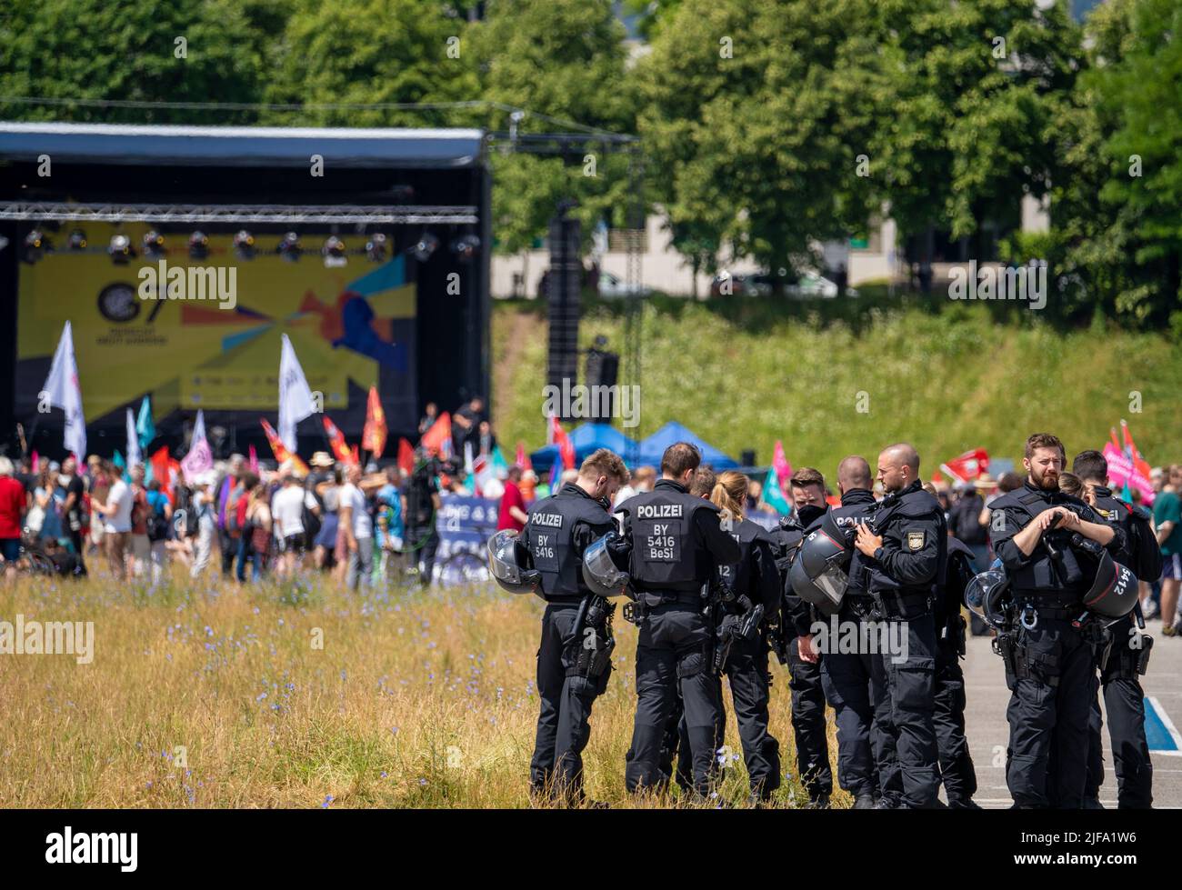 Protest police g7 hi-res stock photography and images - Alamy
