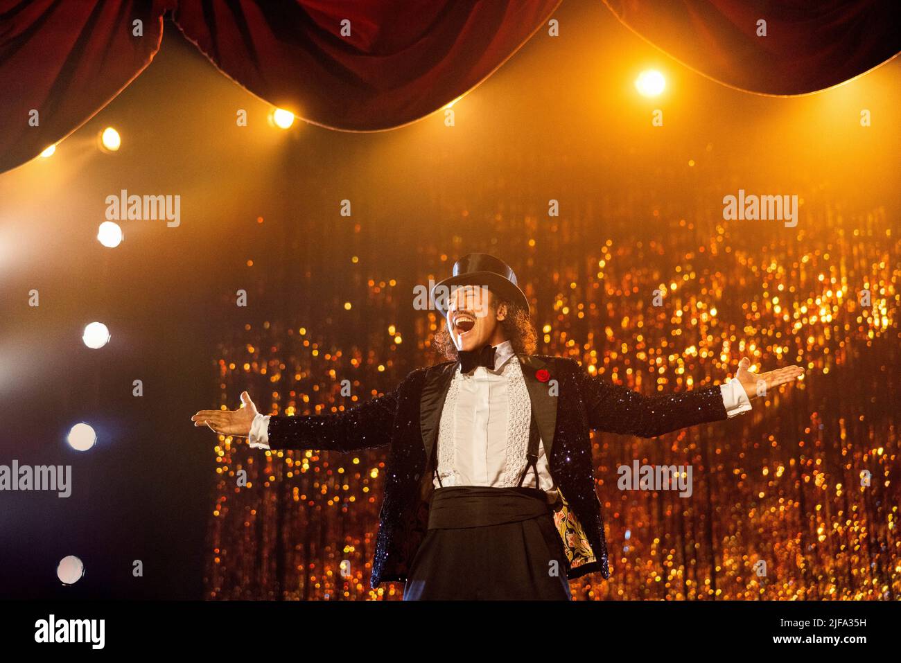 JAVIER BARDEM in LYLE, LYLE, CROCODILE (2022), directed by WILL SPECK ...