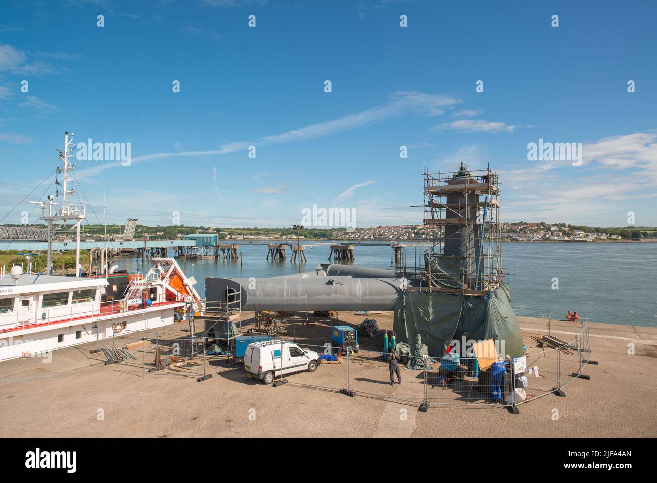 Fabrication of Deltastream tidal energy device at Pembroke Dock 2014 ...