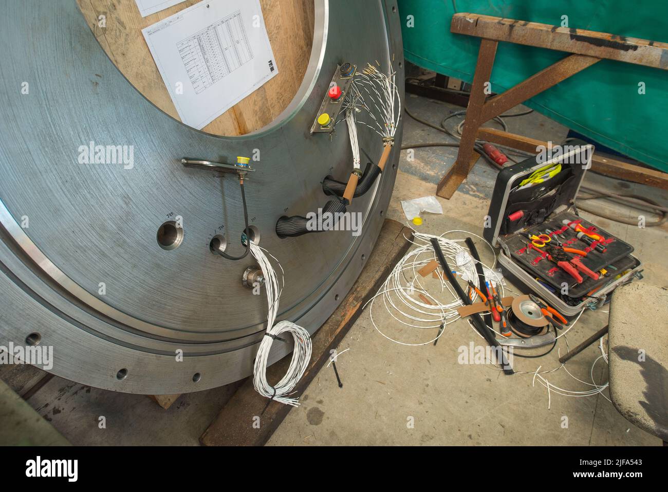 Electrical connection. Fabrication of Deltastream tidal energy device ...