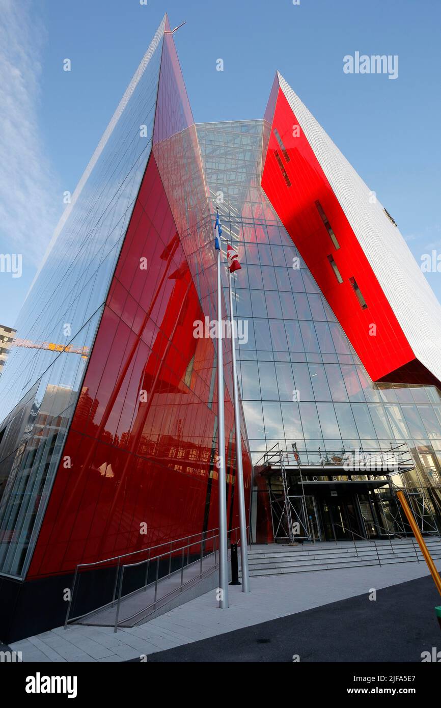 Architecture, modern building, Montreal, Province of Quebec, Canada ...