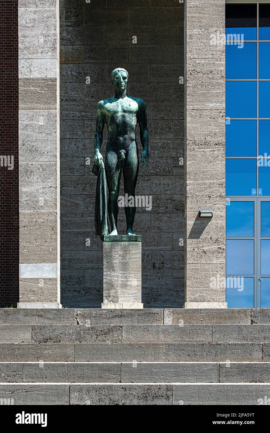 Decathlete and winner at the entrance of the pillar hall in the ...