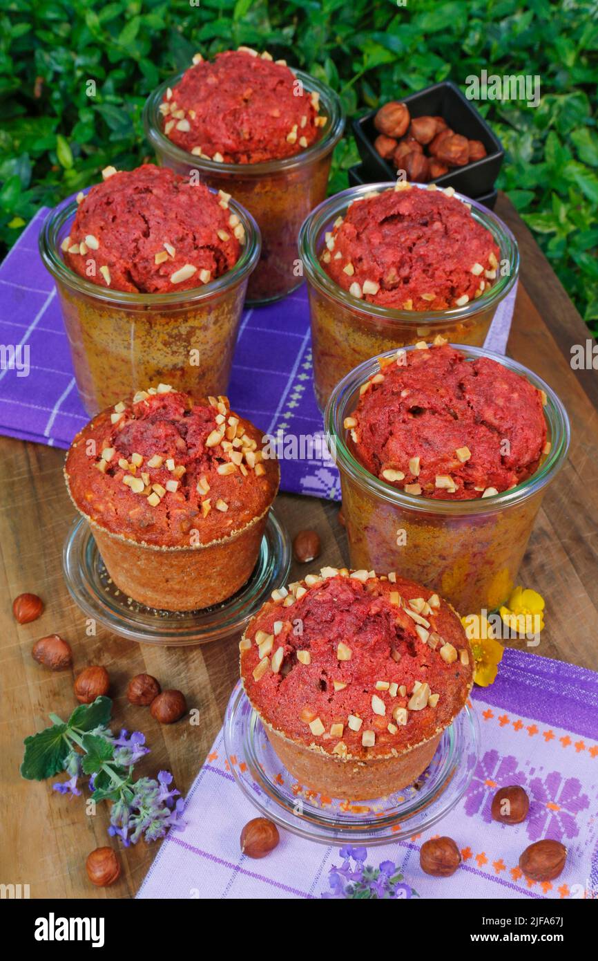 Southern German cuisine, nut cake with beetroot, beetroot-carrot nut ...