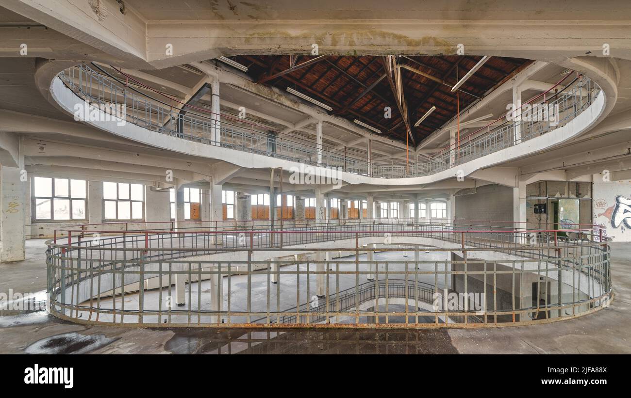 Gallery, Abandoned Warehouse, KHD, Cologne, North Rhine-Westphalia ...