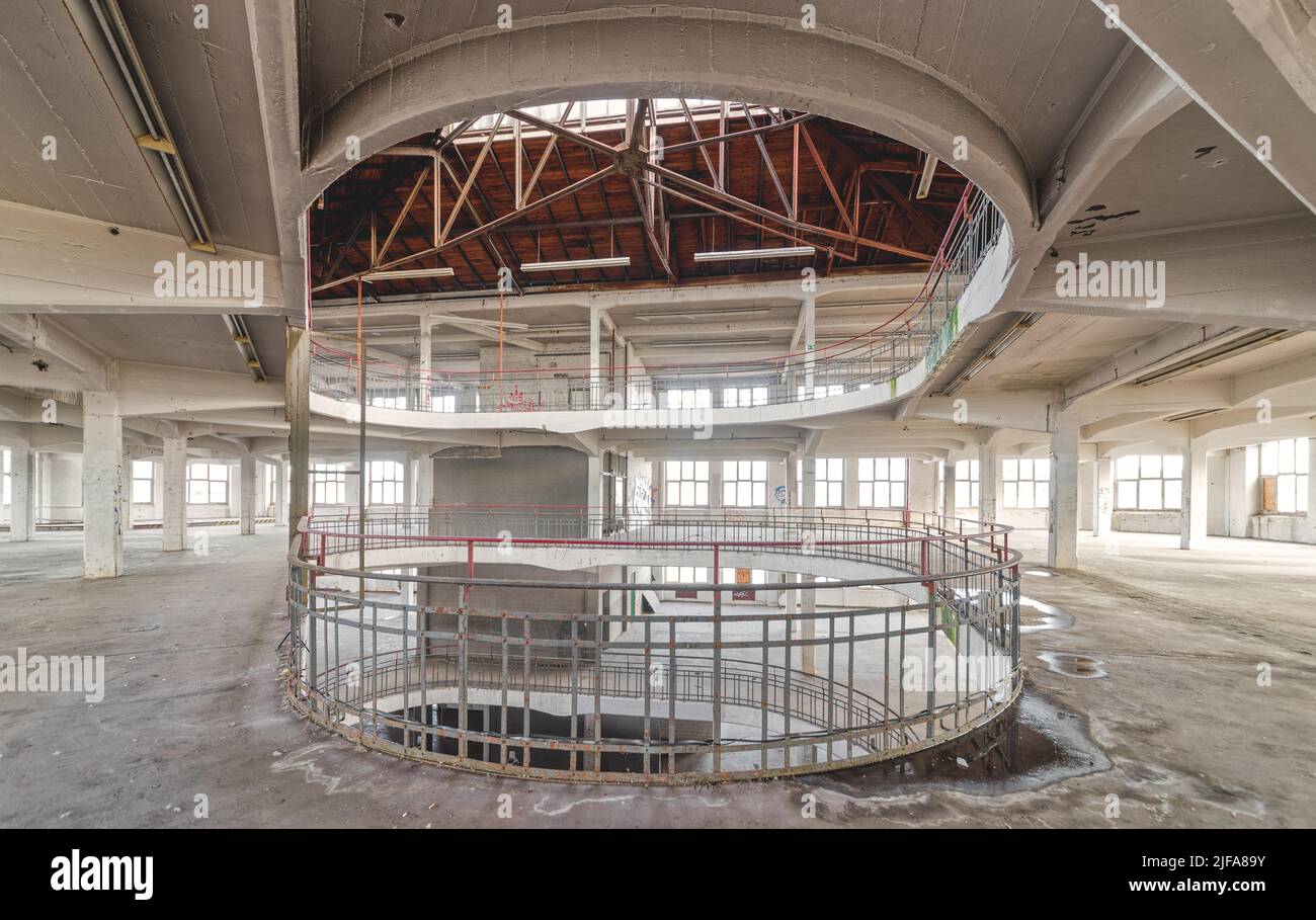 Gallery, Abandoned Warehouse, KHD, Cologne, North Rhine-Westphalia ...