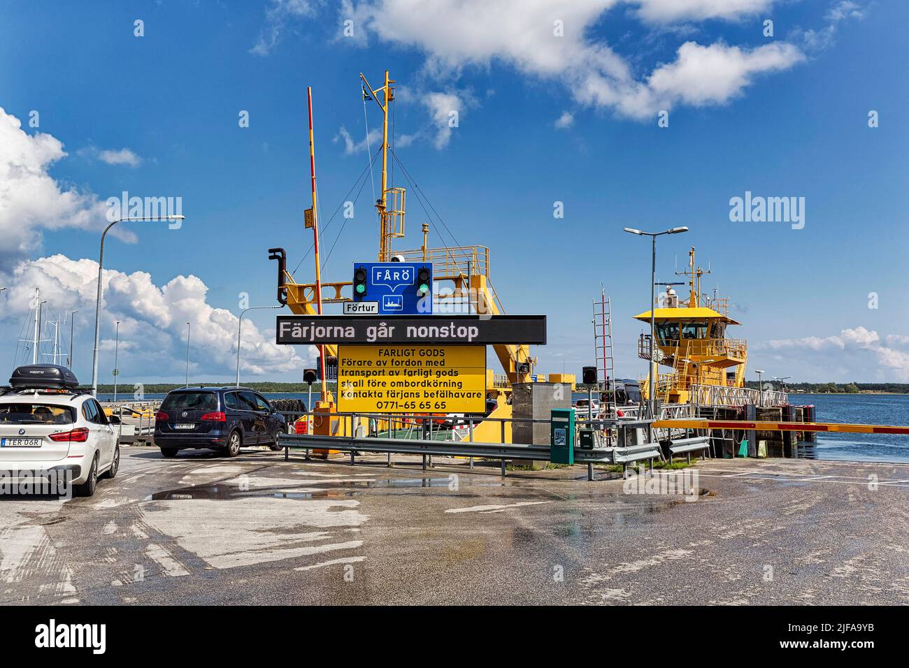 Cars ride on ferry to Faroe Island, ferry service non-stop, Faroesund ...