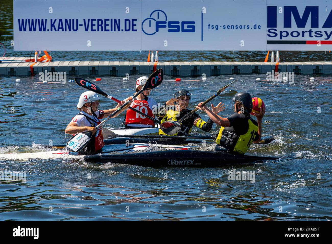 Finals 2022, Women's Canoe Polo, Preliminary Round, City Spree, Berlin ...