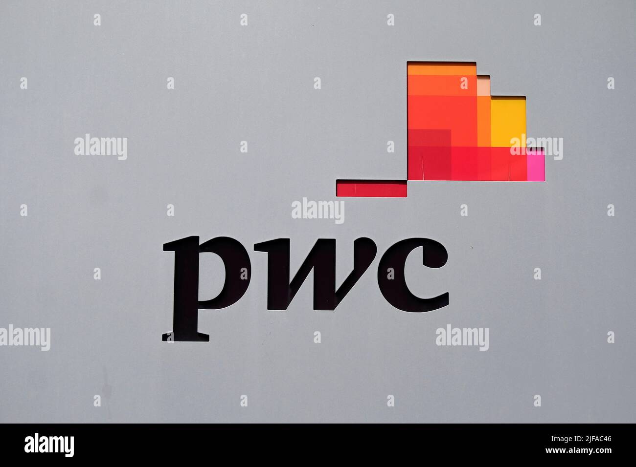 Audit logo hi-res stock photography and images - Alamy