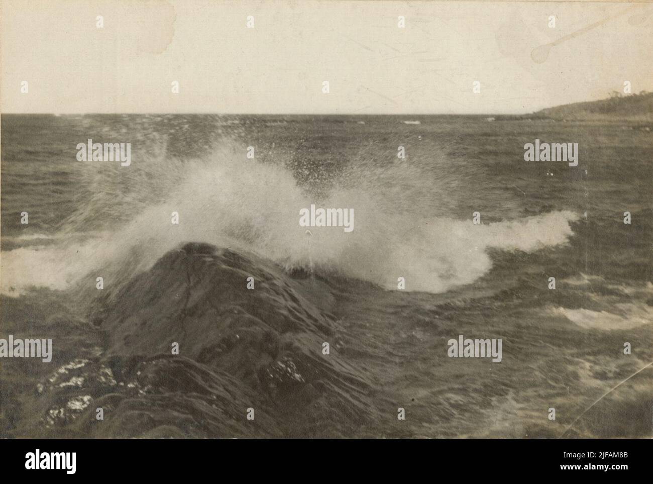 Nature image on the sea with powerful waves that hit beach cliffs Stock ...