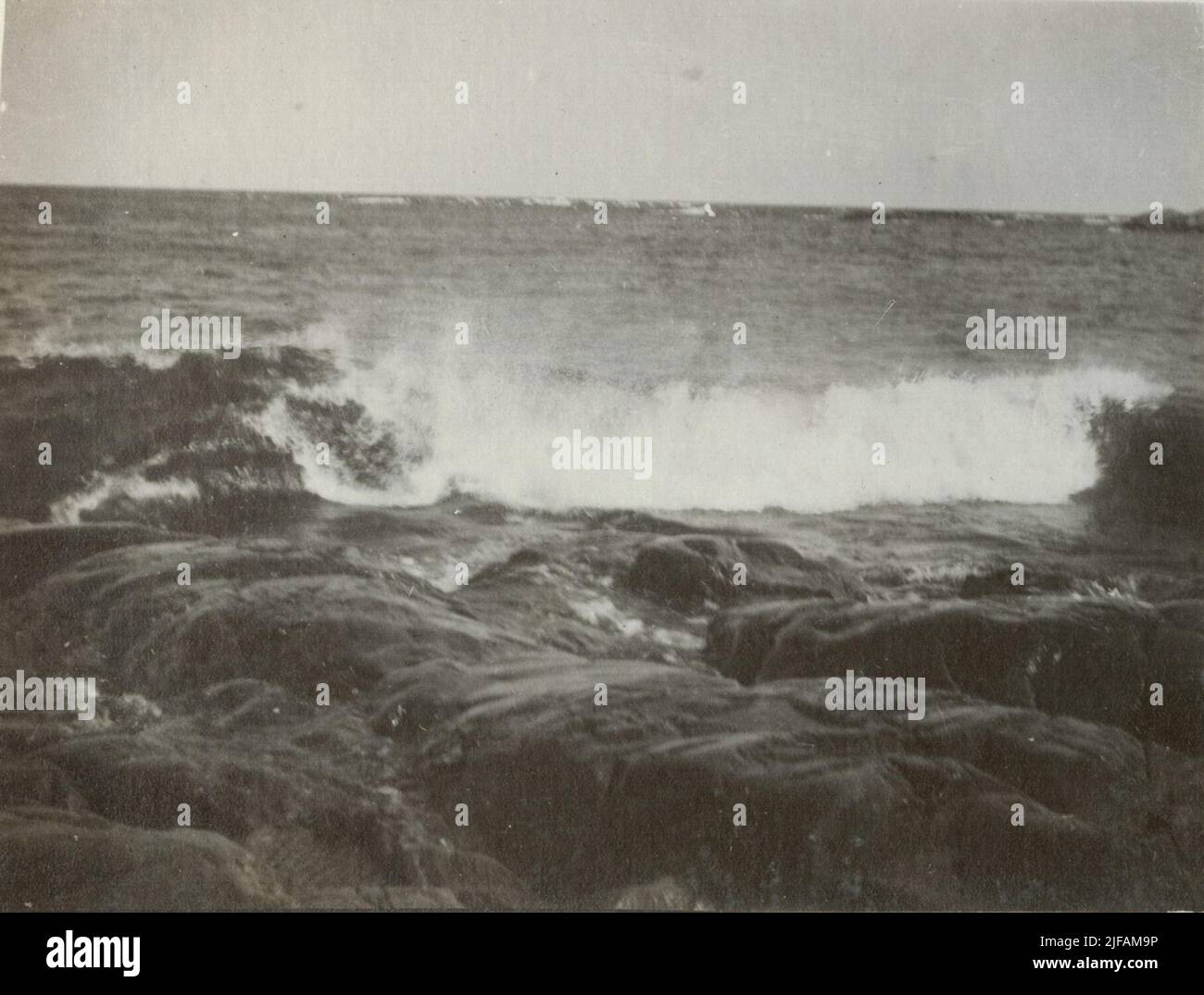 Nature image on the sea with powerful waves that hit beach cliffs Stock ...