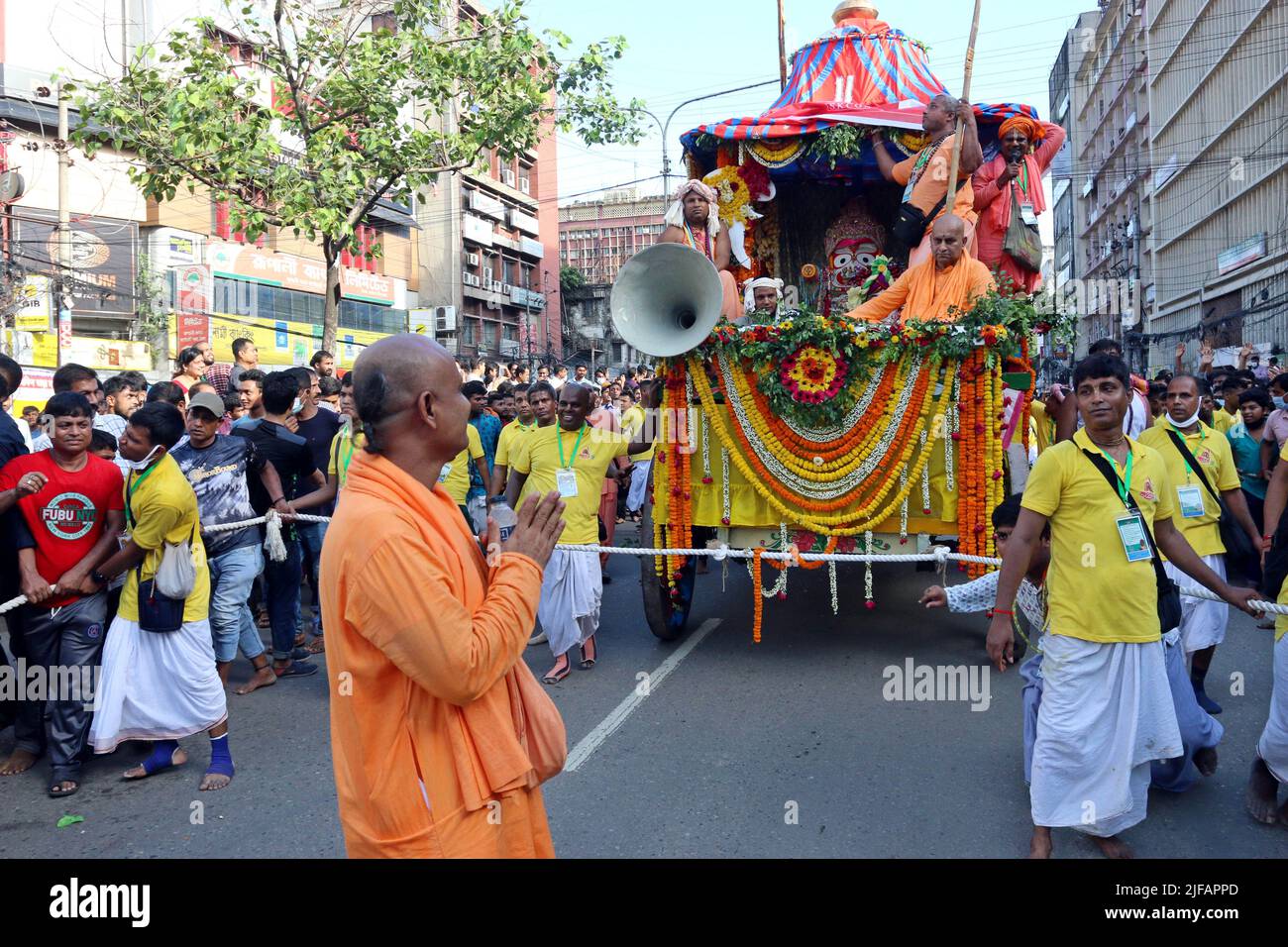 Dhaka, Bangladesh. 01st July, 2022. Bangladeshi Hindu community celebrate Rath Yatra ( Roth ...