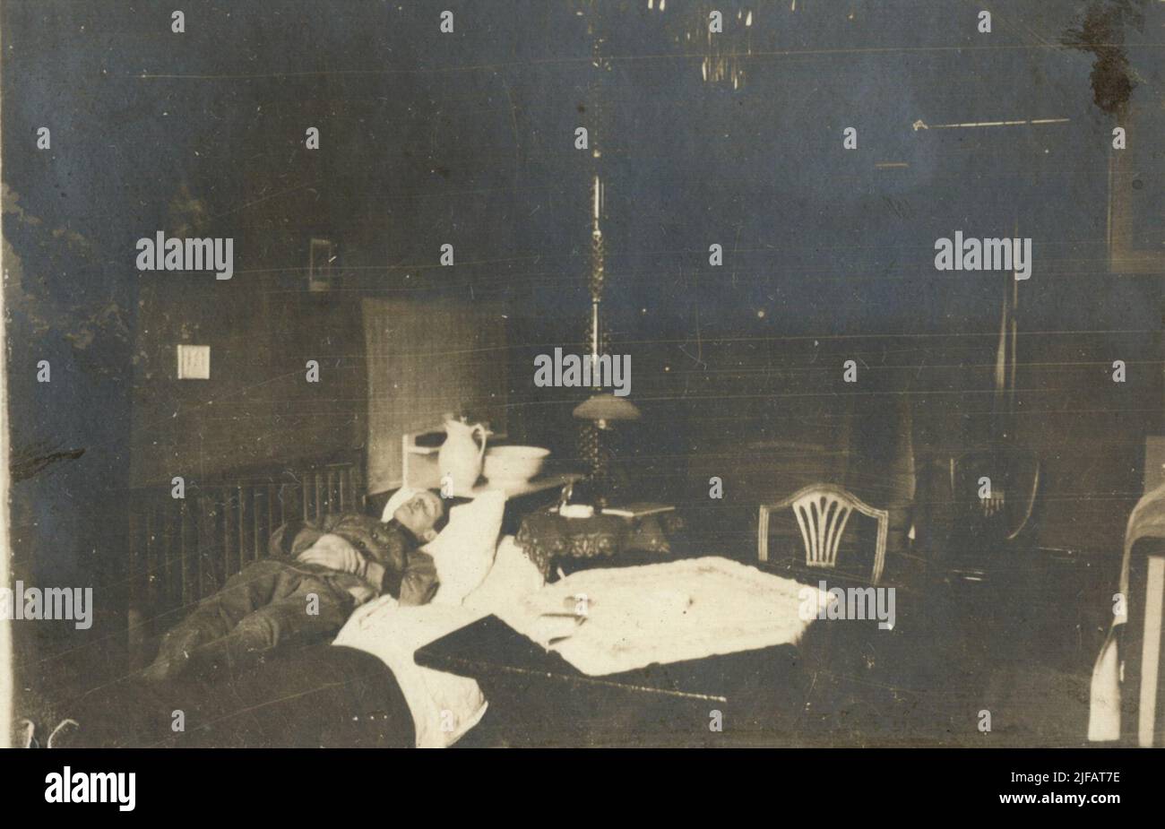 Interior image with soldier from Vaxholm's grenadier regiment in 26 ...