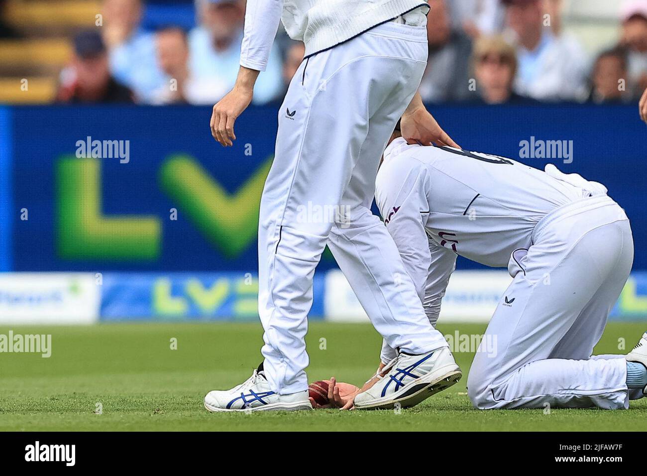 Joe root test catch hi-res stock photography and images - Alamy