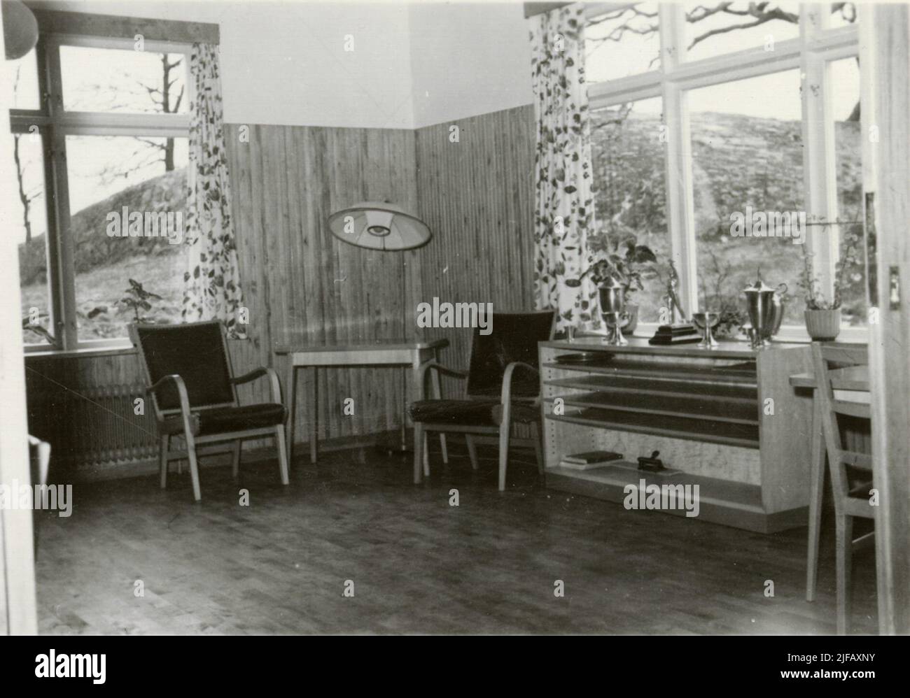 In 12 new commanders and libraries, featured in 1943. Architect M ...