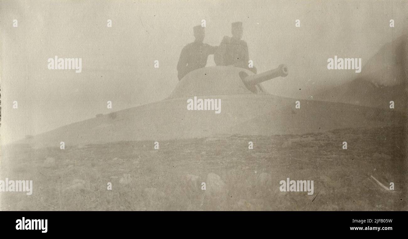 Three men at a cannon Stock Photo - Alamy