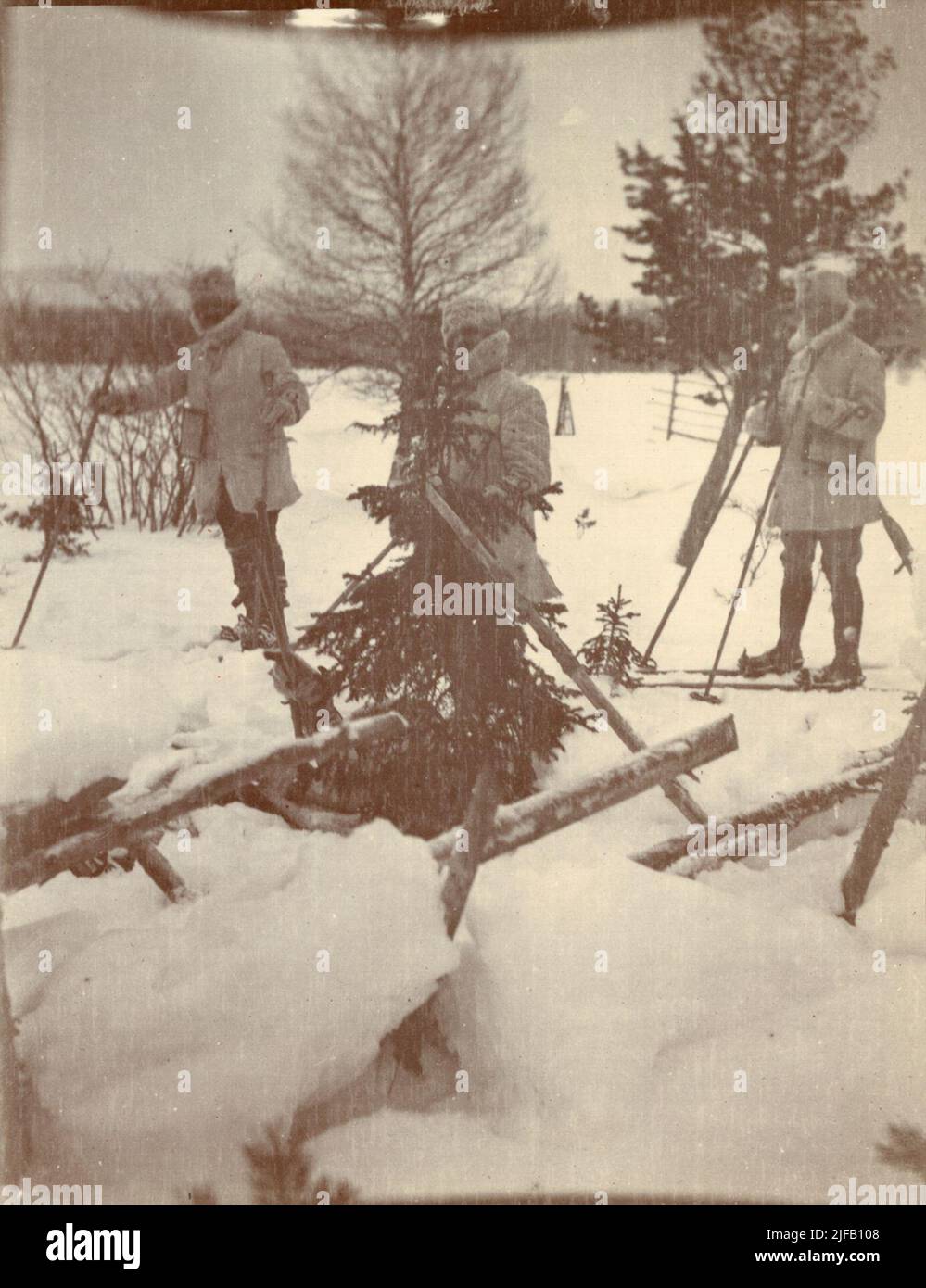 Officers from Småland's house regiment K 4 on skis, winter exercise in ...