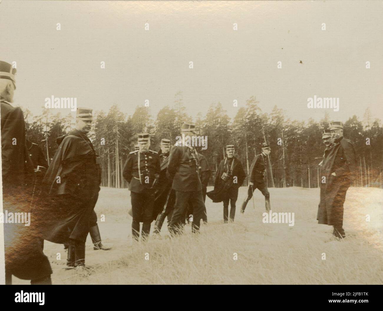 Uniform officers field artillery hi-res stock photography and images ...