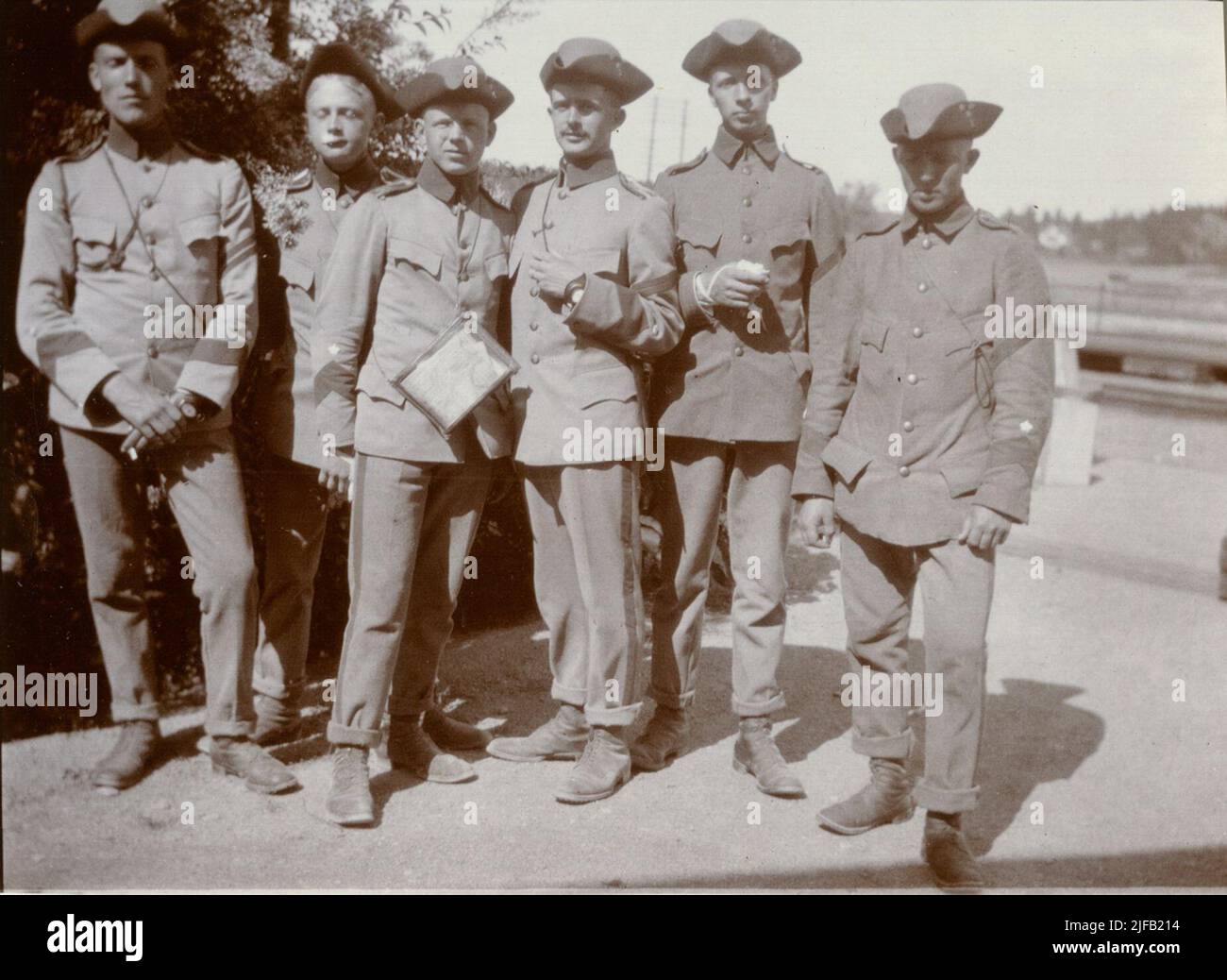 Soldiers at railway station Stock Photo - Alamy