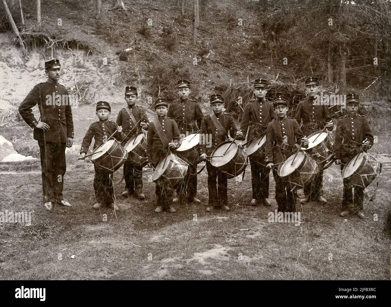 Group portrait of drum stroke boys at Hälsinge regiment in 14 Stock ...