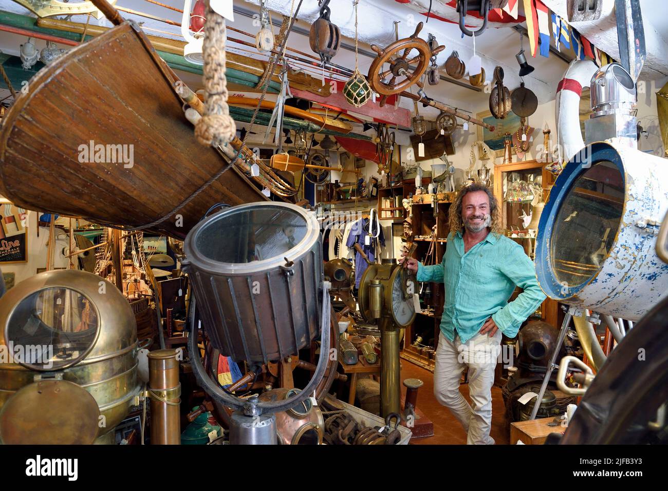 Walter marine hi-res stock photography and images - Alamy