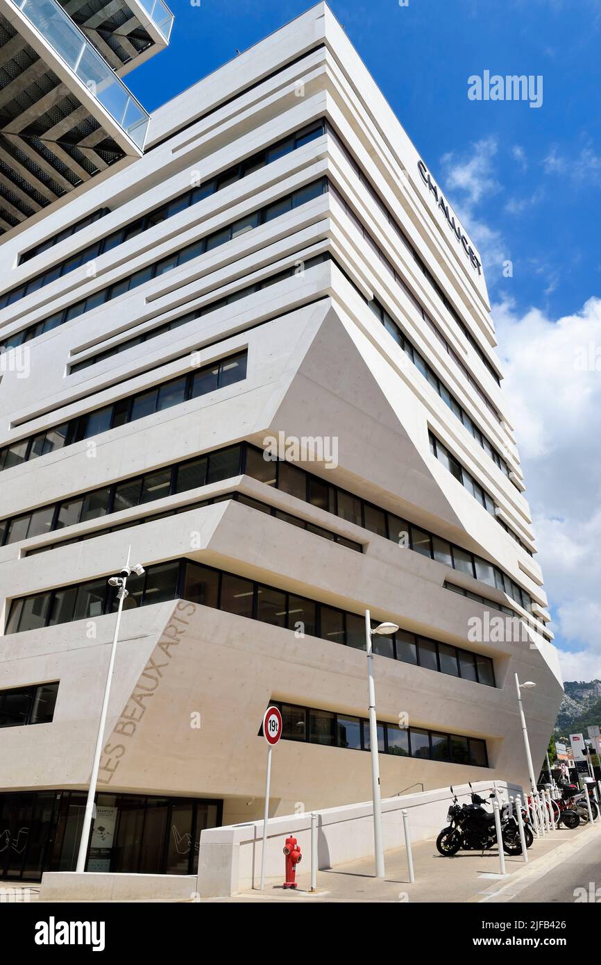 France, Var, Toulon, quartier Chalucet, building housing the Toulon ...