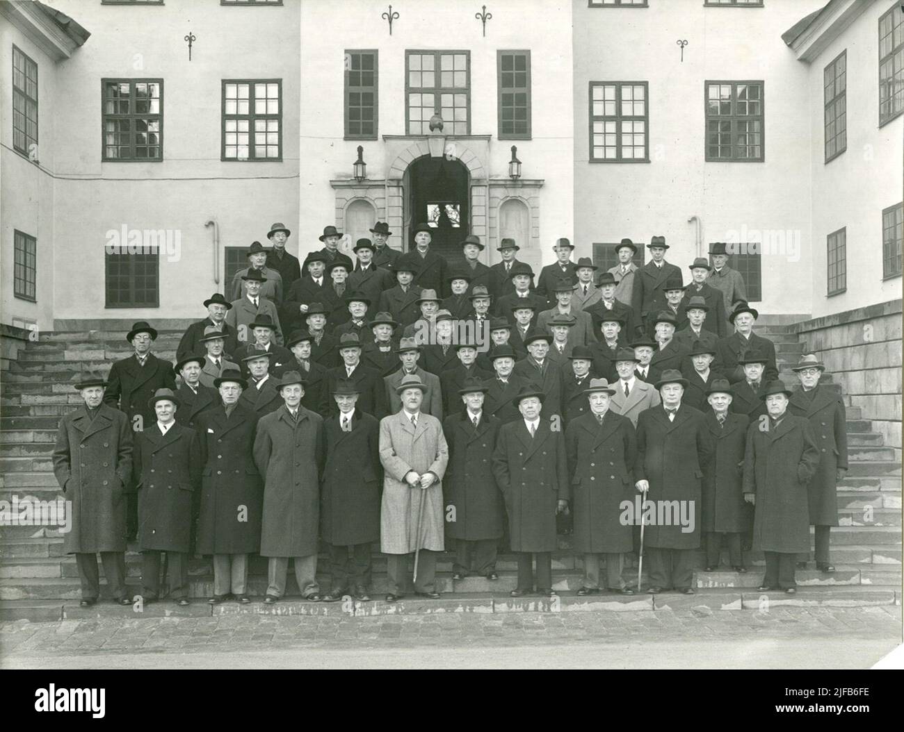 Group portrait of officers from an officer course at the Karlberg war ...