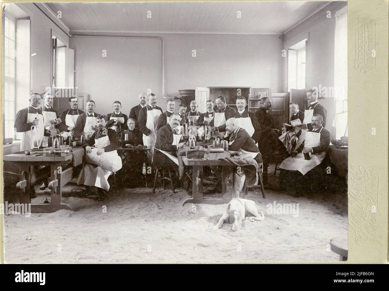 Ammunition manufacturing hi-res stock photography and images - Alamy