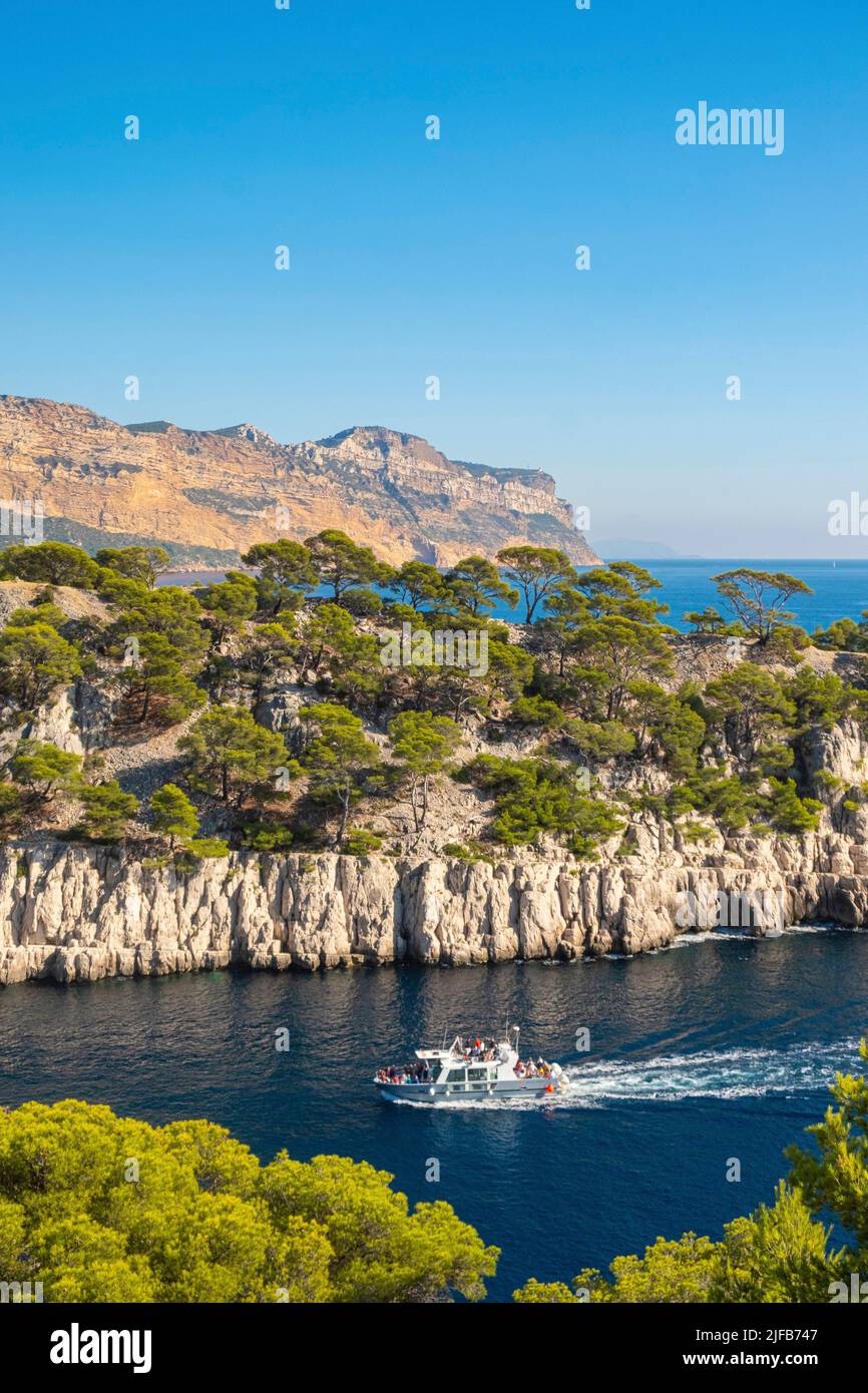 France, Bouches du Rhone, Cassis, Calanques National Park, hiker in the ...
