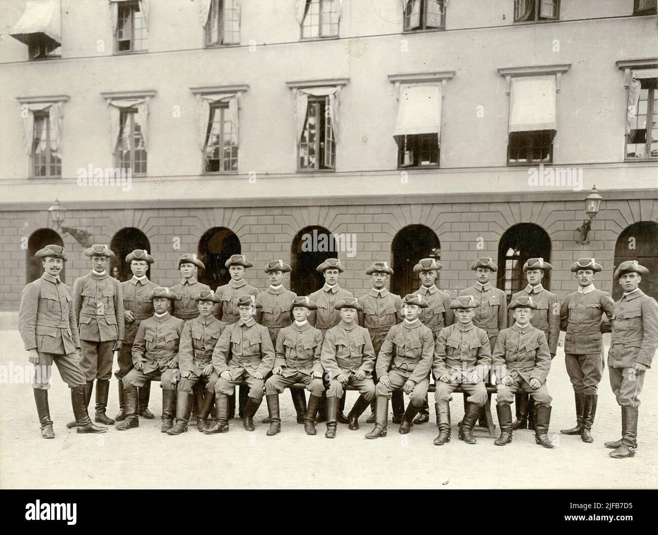 Group portrait of the position artillery regiment's 1. constables Stock ...