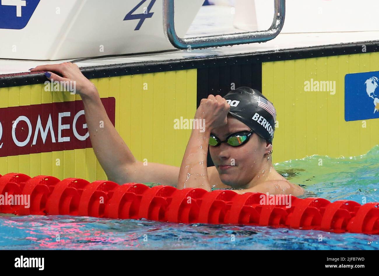 Katharine Berkoff of USA 1/2 Finale 50. M Backstroke Women during the ...