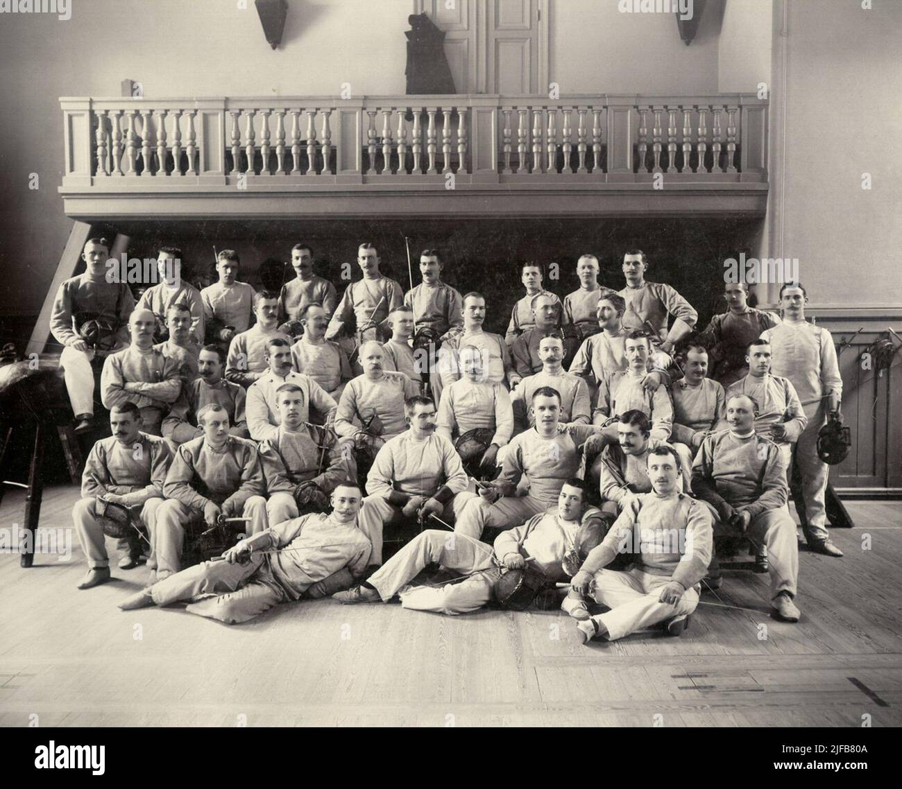 Team fencing hi-res stock photography and images - Alamy