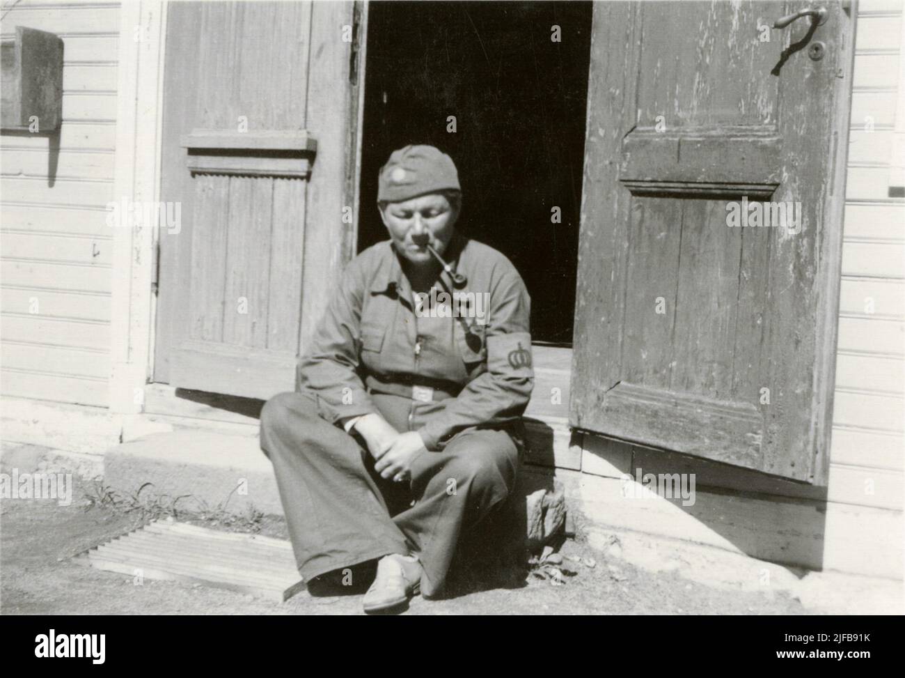 History of women in service hi-res stock photography and images - Alamy