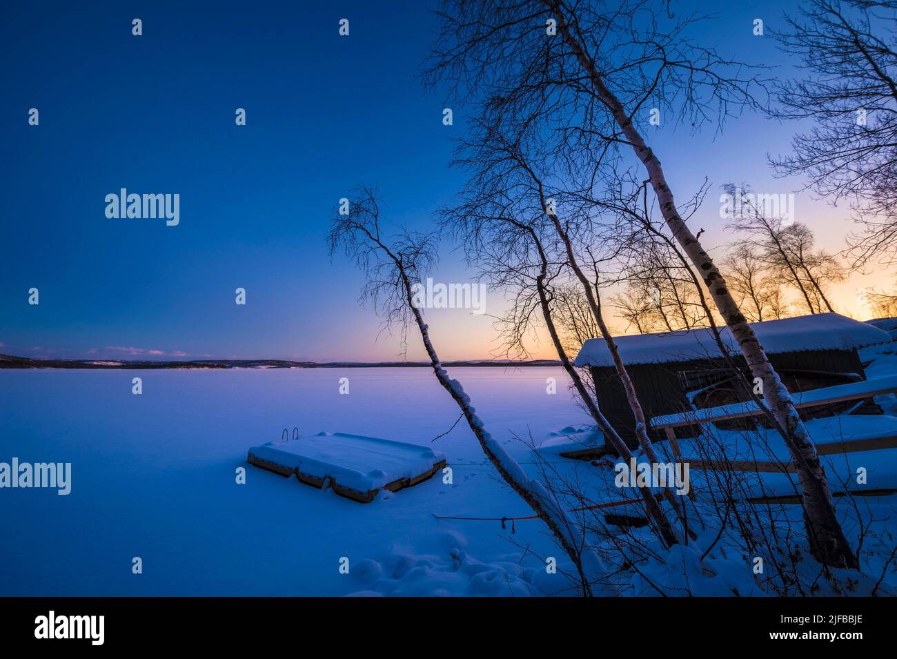 Norway, Lapland, County of Finnmark, Brattli, at the edge of the fjord ...