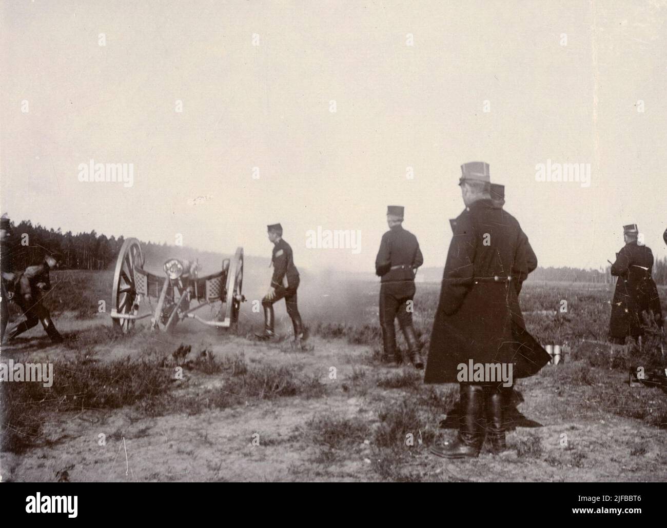 Soldiers on exercise fields Stock Photo - Alamy