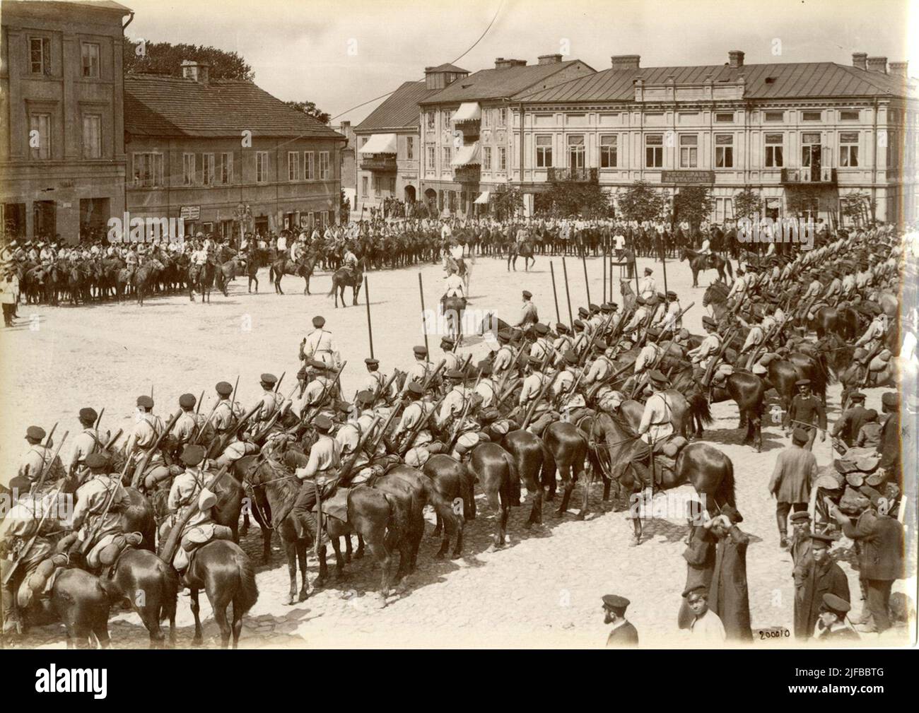 Soldiers formation hi-res stock photography and images - Alamy