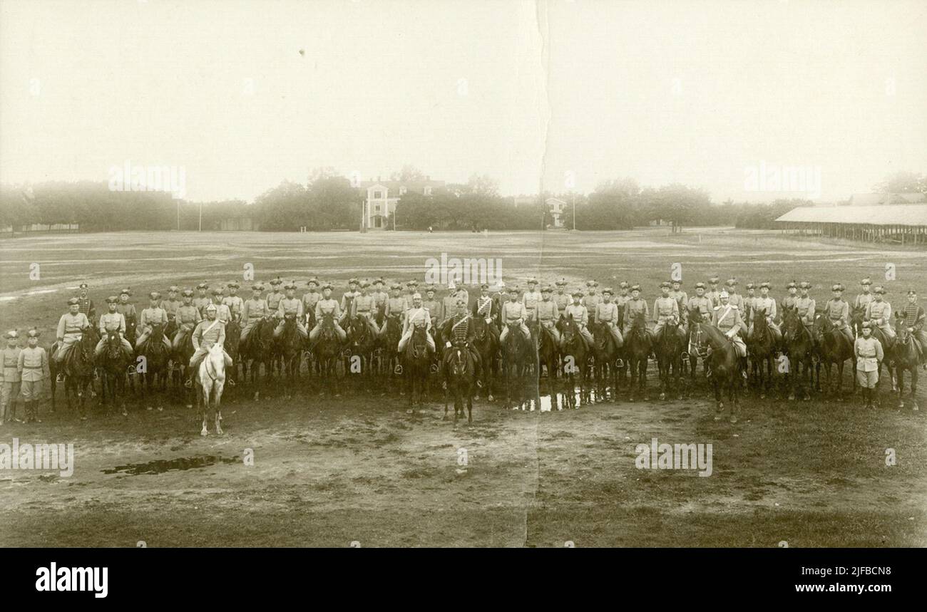 Kavalleriofficervolunteer Crowders in Eksjö 1912.For name, see picture no. 3 Stock Photo - Alamy