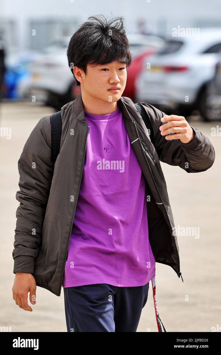 F1 zhou guanyu silverstone 2022 hi-res stock photography and images - Alamy