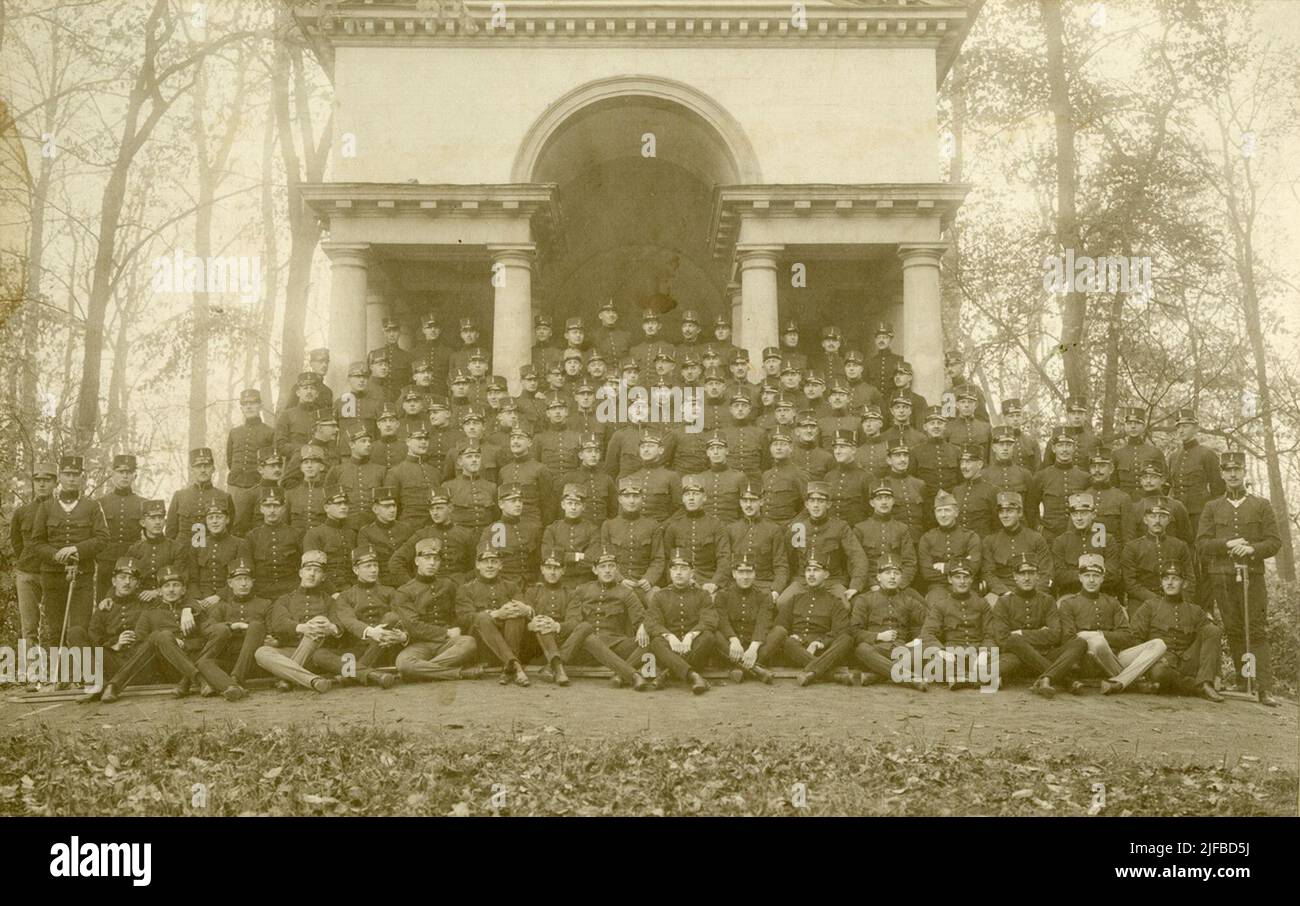 Group portrait of graduated cadets from the war school in 1907 Stock ...