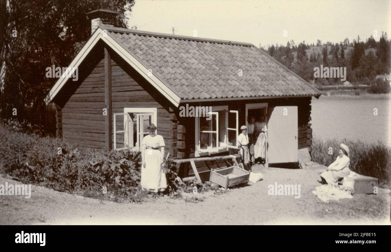 Laundry service washing tools hi-res stock photography and images - Alamy