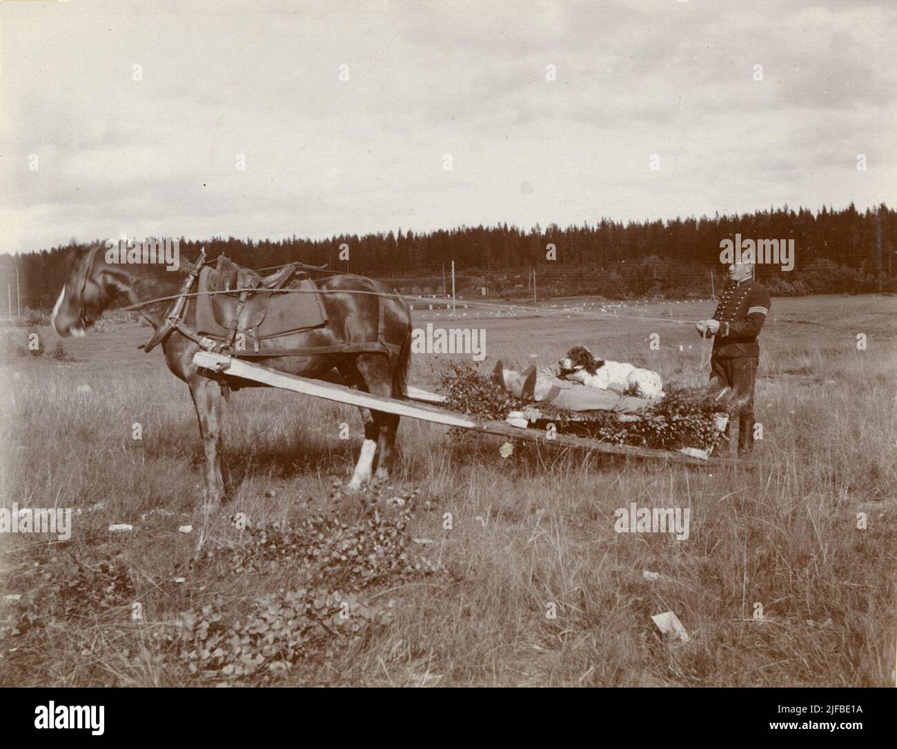 Aaby-Ericsson and Carl Bernadotte af Wisborg at Kavalleiskolan in Umeå ...