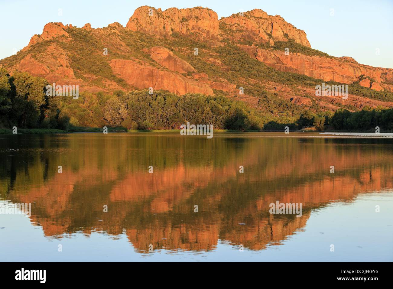 France, Var, Roquebrune sur Argens, Arena lake and rock of Roquebrune ...