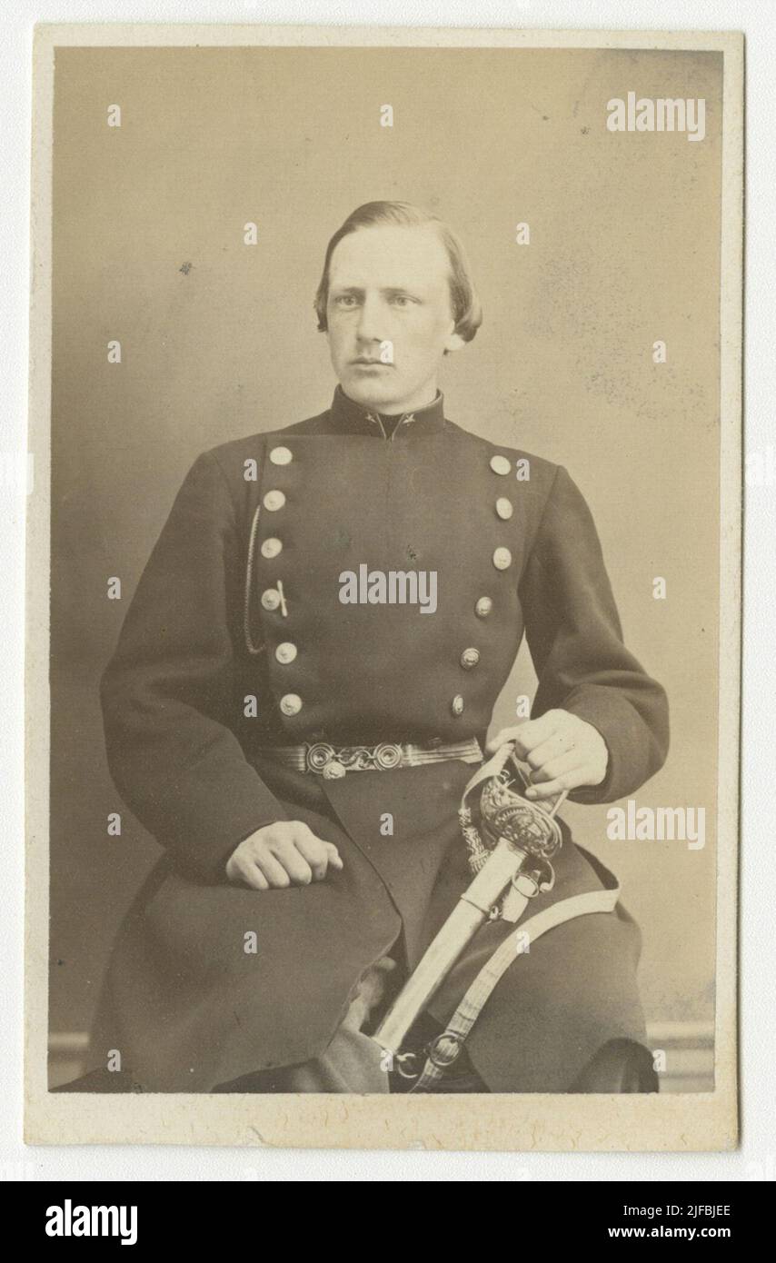 Portrait of Ivar Adolf Virgin, lieutenant at Västgöta regiment in 6 ...