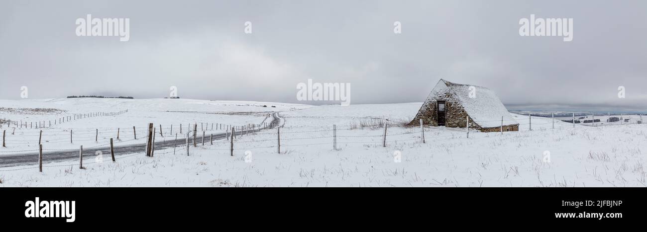 France, Cantal, Aubrac Regional Natural Park, buron Stock Photo - Alamy