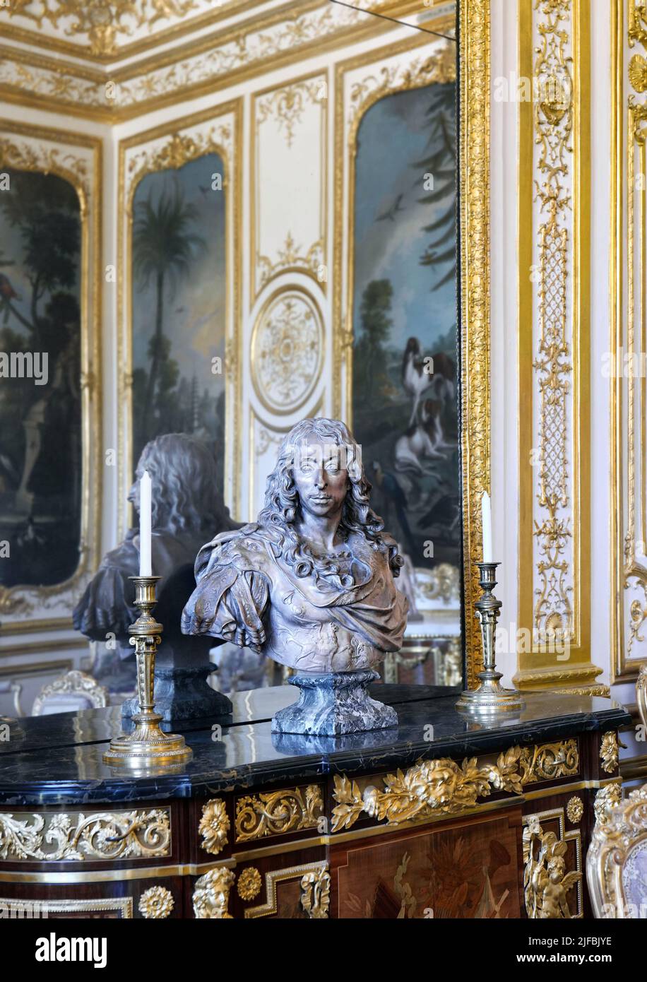 Buste de conde hi-res stock photography and images - Alamy